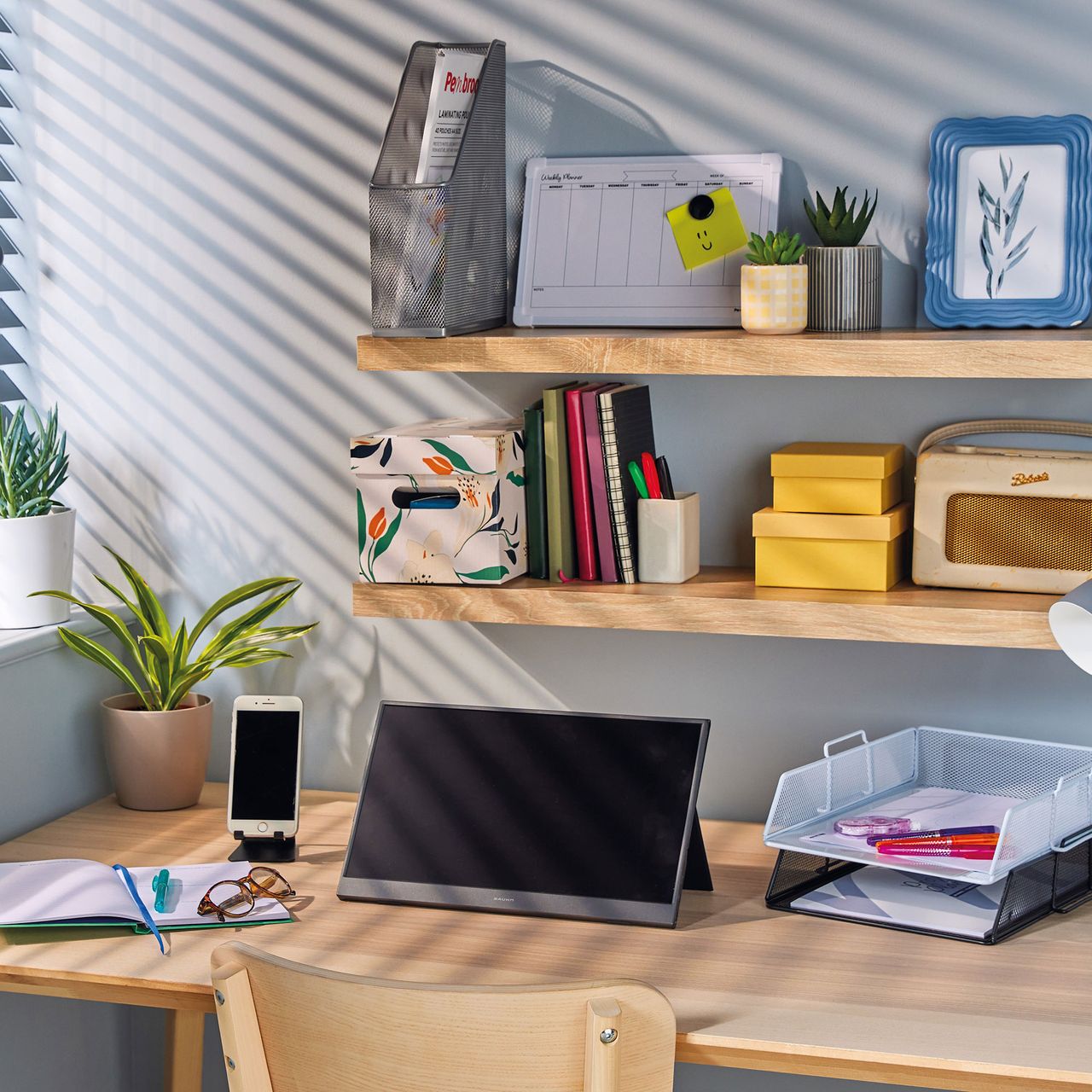 5 things every stylish dual-purpose home office needs | Ideal Home