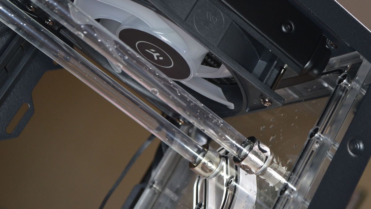 This EKWB custom loop kit reignited my love for building a gaming PC ...