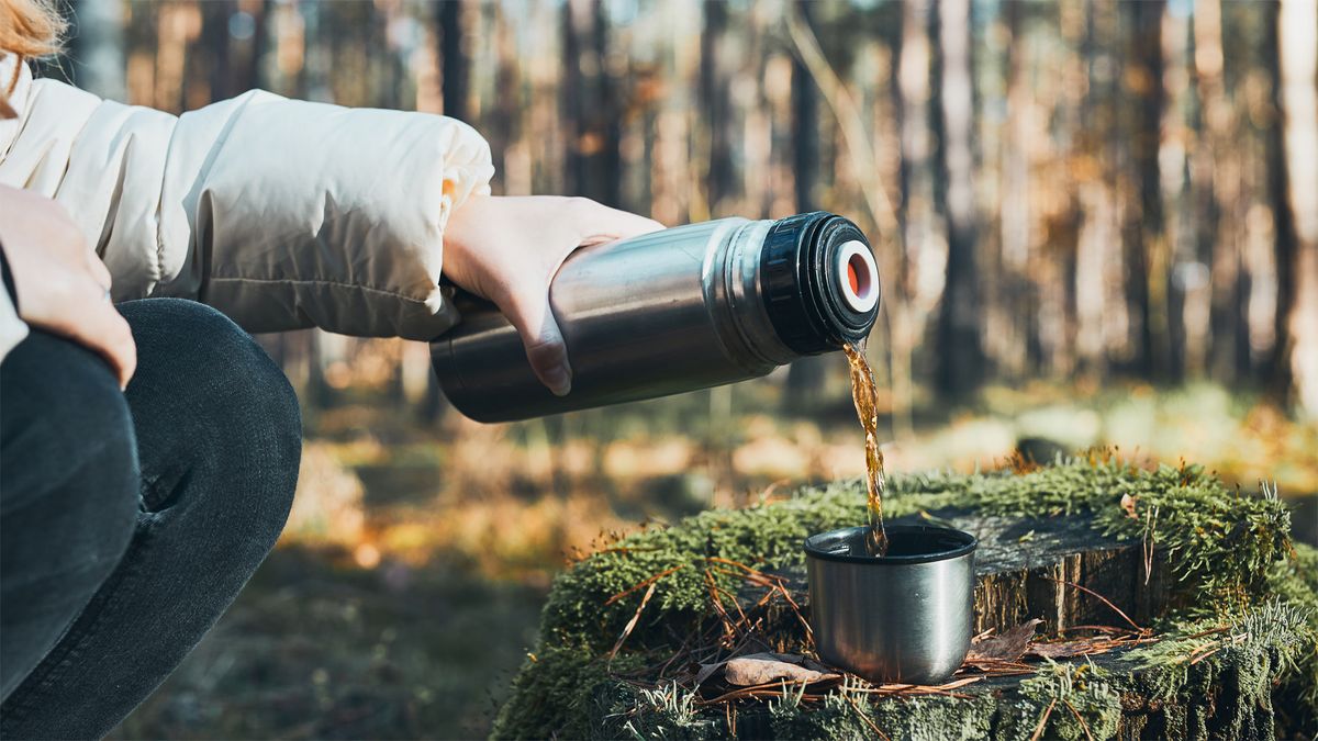 How to clean a flask and our best hot trail brews | Advnture