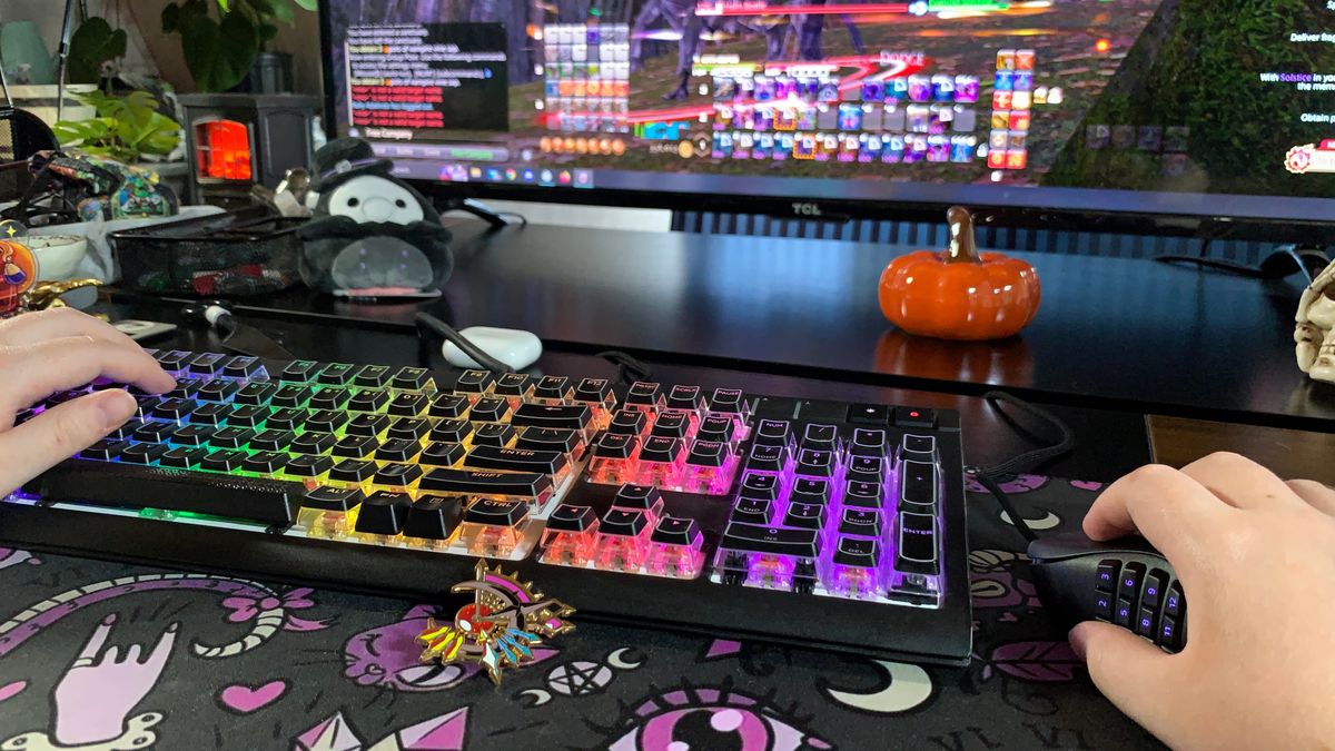 Razer Naga Pro Wireless review | TechRadar