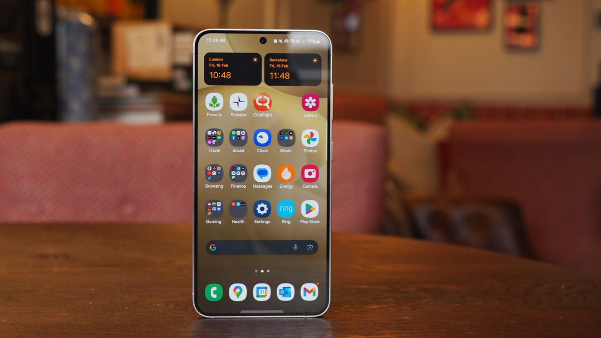 Samsung Galaxy S24 review: small sensation | T3