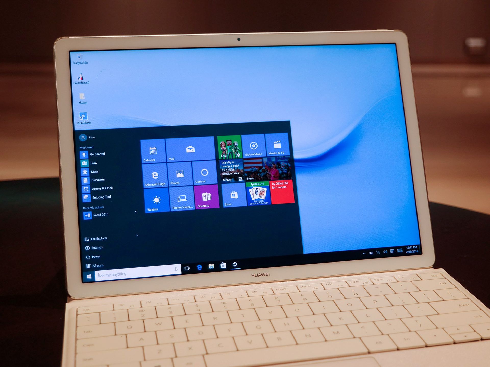 Quick Comparison: Huawei MateBook vs Surface Pro 4 | Windows Central