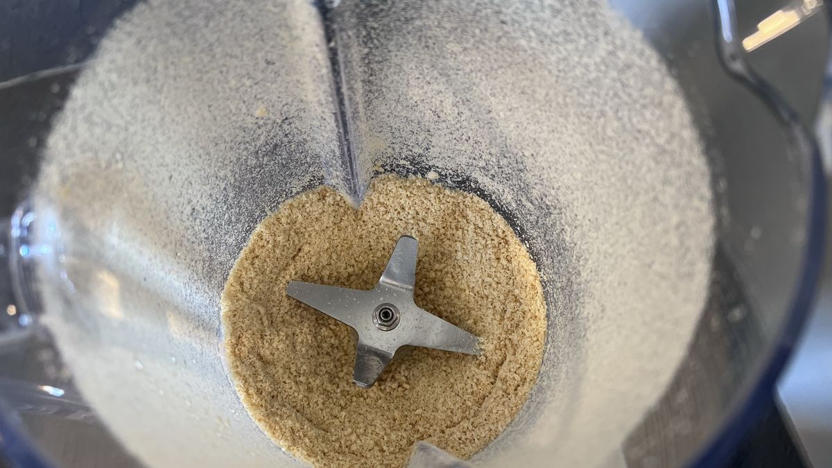 Homemade hummus is surprisingly easy to make, and tastes better than ...