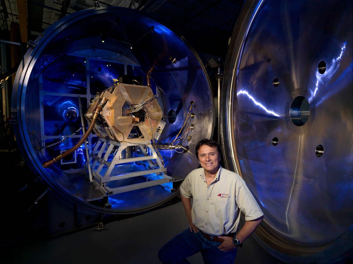 High-Tech VASIMR Rocket Engine Could Tackle Mars Trips, Space Junk and ...