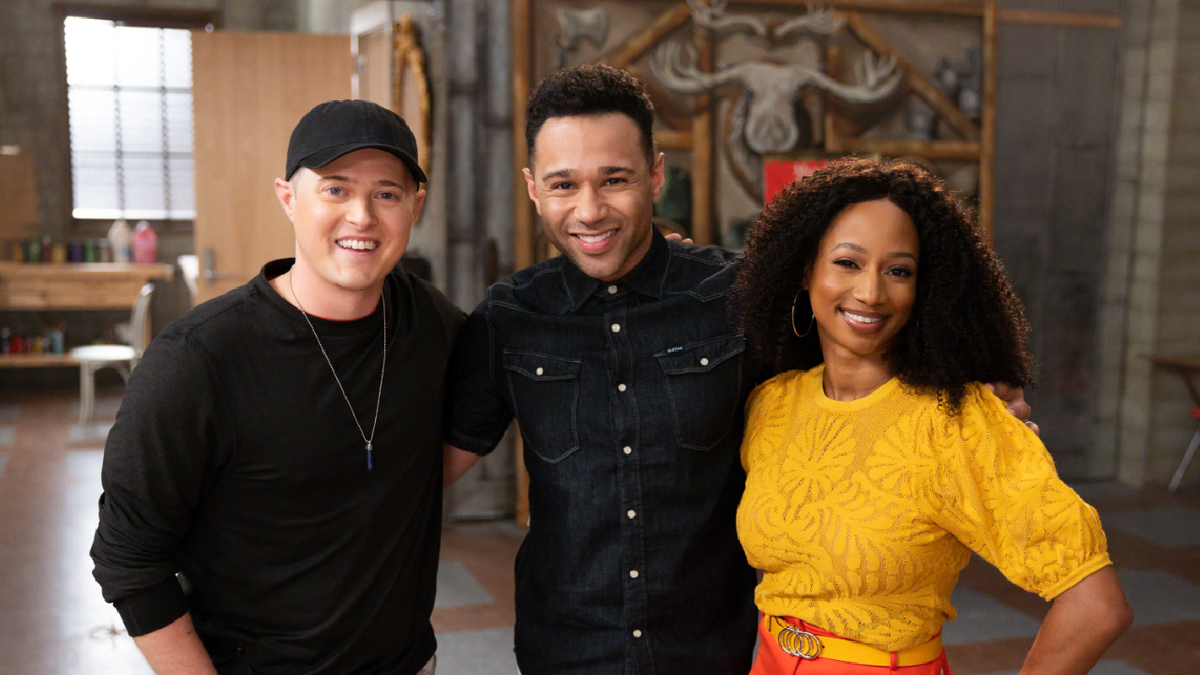 Do All The High School Musical Actors Really Reunite In HSMTMTS? Who ...