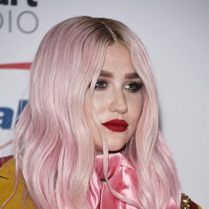 30 Middle Part Hairstyles So Pretty, You'll Never Look Back | Marie Claire