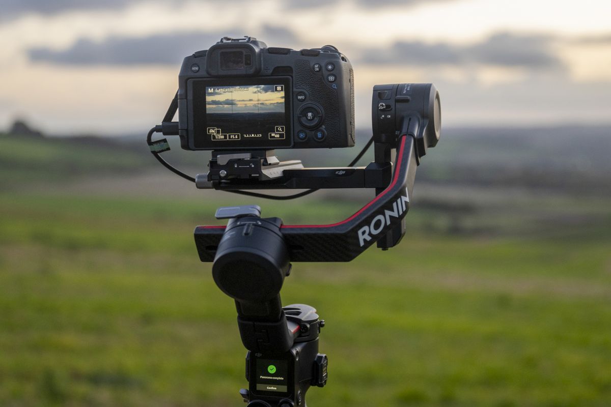 Create ridiculous resolutions with a multi-row panorama stitch ...