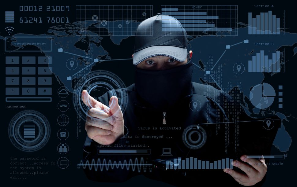Scammers build fake FBI crime reporting portals to steal personal info ...