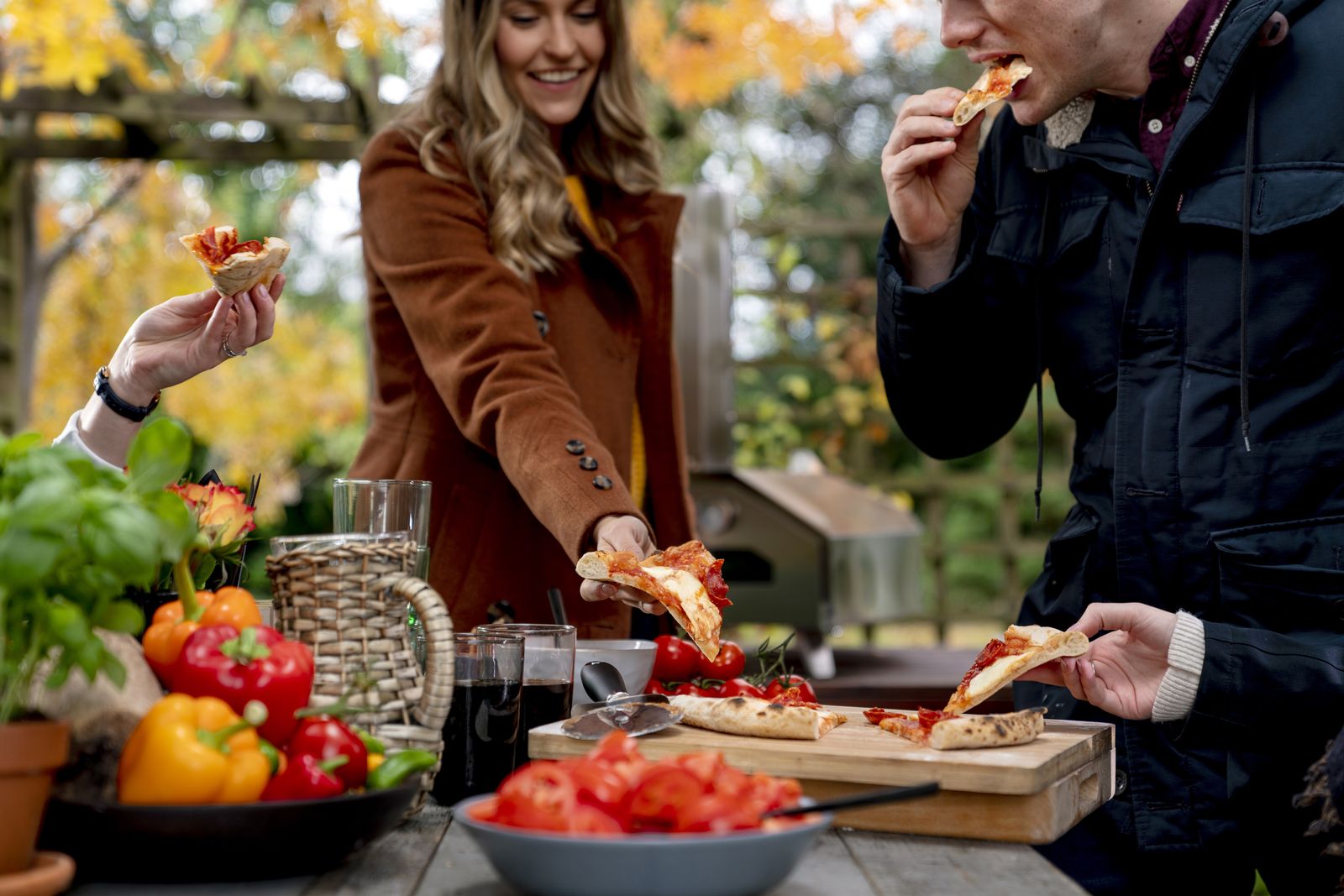 Winter garden party ideas: celebrate outdoors in style this festive ...