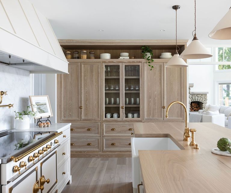 What's the most timeless kitchen hardware? | Homes and Gardens