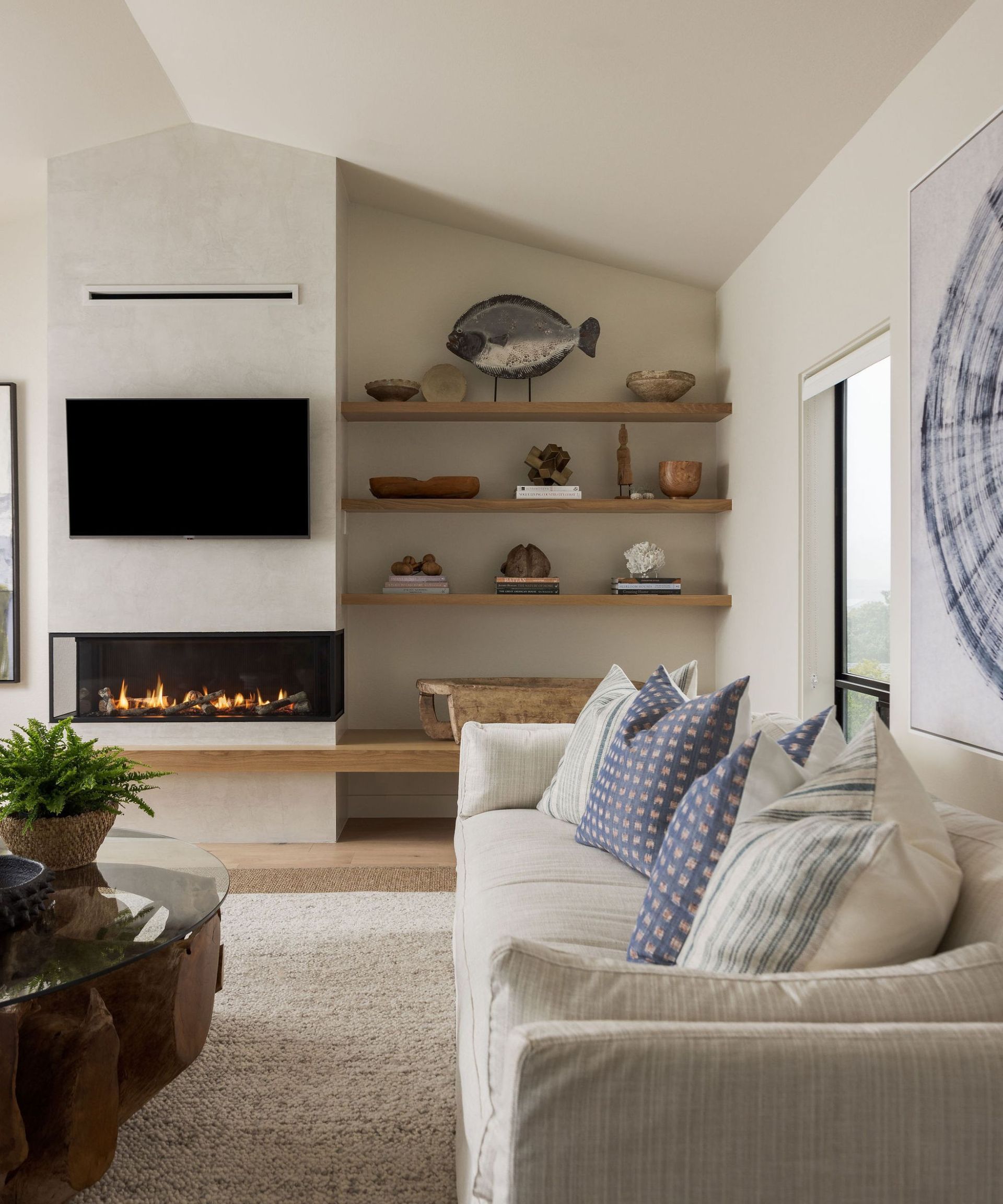 5 best cream paints, chosen by interior designers | Homes and Gardens