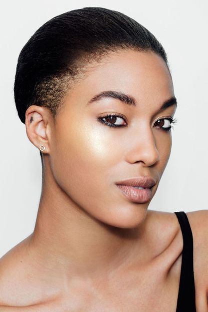 How to Wear Gold Makeup - Gold Makeup Tips and Tricks | Marie Claire