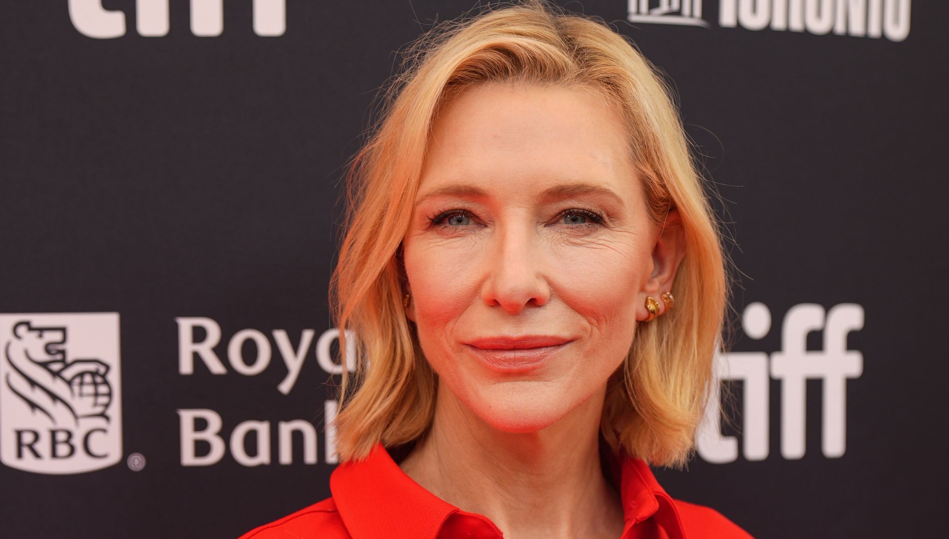 Cate Blanchett's red look proves why this hue is autumn's must-have ...