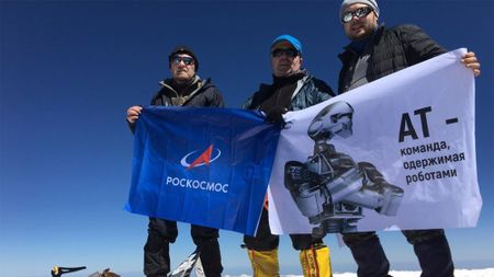 Russia's Skybot F-850 Humanoid Robot for Space in Photos | Space