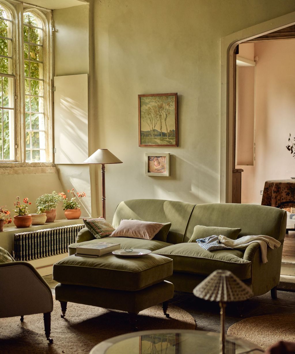 What colors work best with rustic decor? | Homes and Gardens