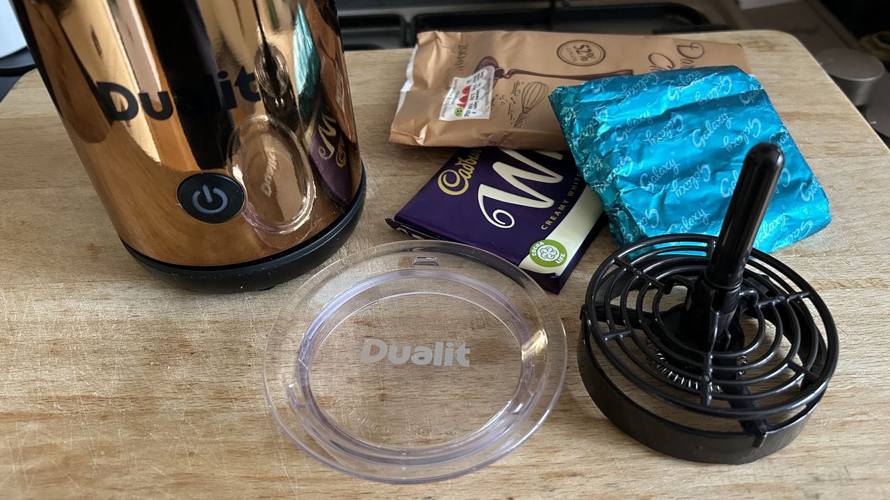 Dualit Cocoatiser Hot Chocolate Maker review: great results from choc ...