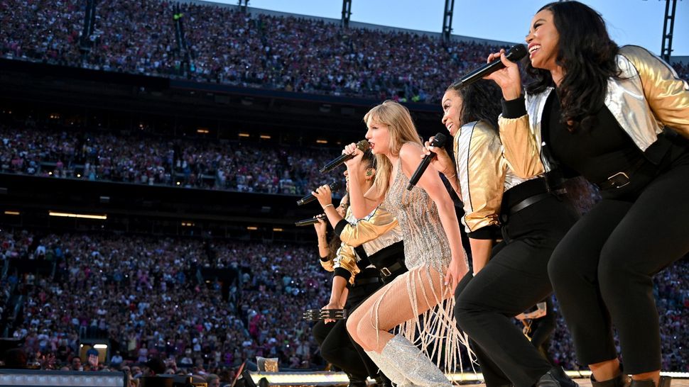 Five Moments From Taylor Swift's Eras Tour That Altered My Brain ...