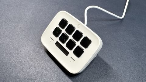 Elgato Stream Deck Neo Review: As plug-'n-play as a Stream Deck gets ...