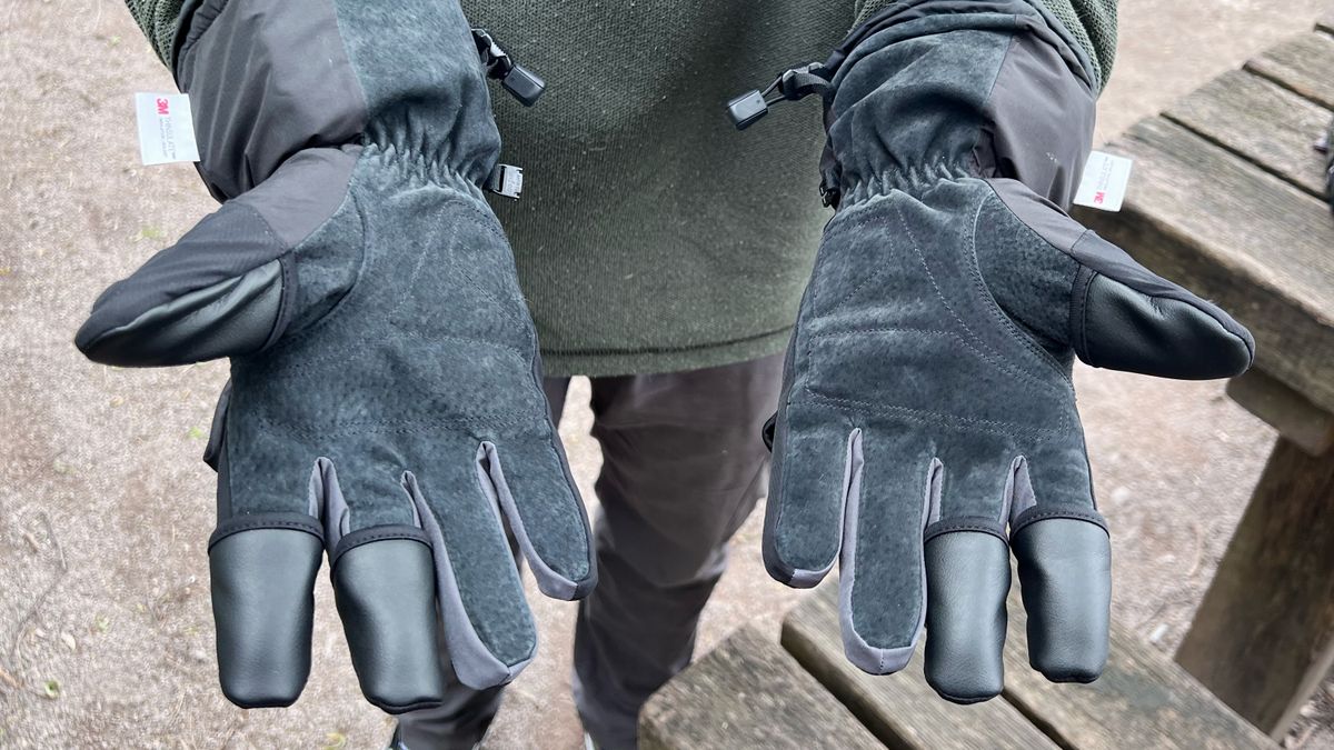 PGYTech Photography Gloves (Master) review: Ideal for shooting in the ...