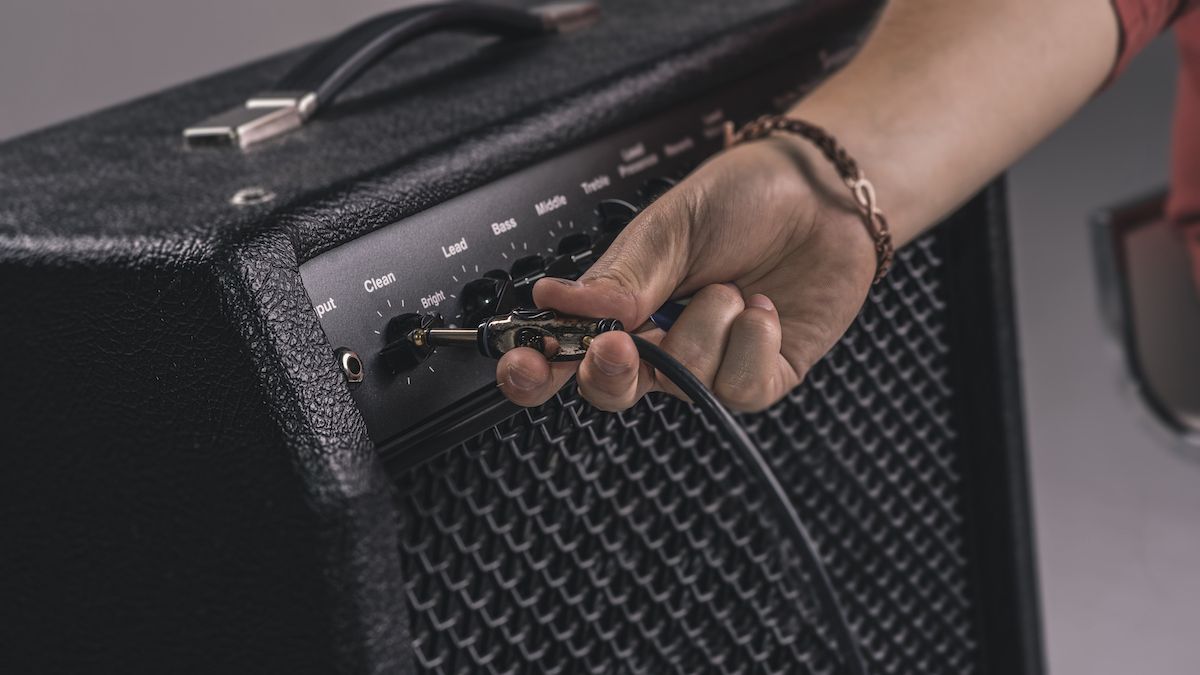 5 signs your guitar cable needs replacing (and 6 ways to make it last ...