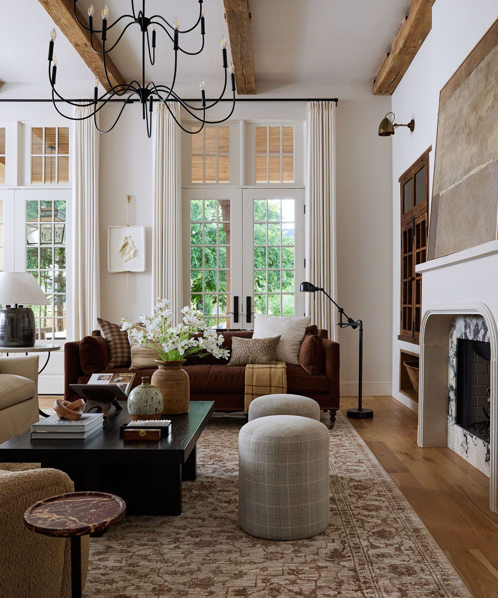 The Biggest Living Room Furniture Trends Designers Love for 2026 ...