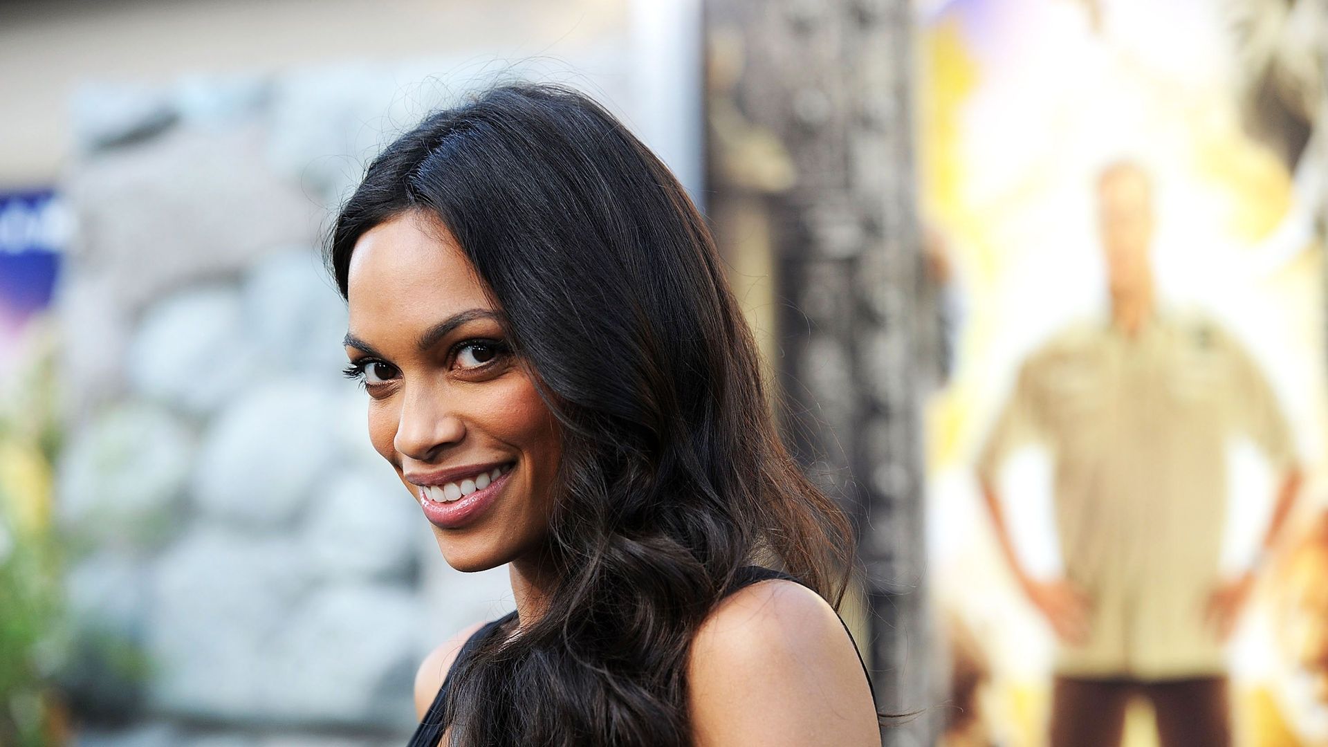 Cory Booker and Rosario Dawson's Relationship Timeline | Marie Claire