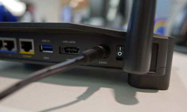 How to Set Up and Secure Your Linksys WRT1200AC Router | Tom's Guide
