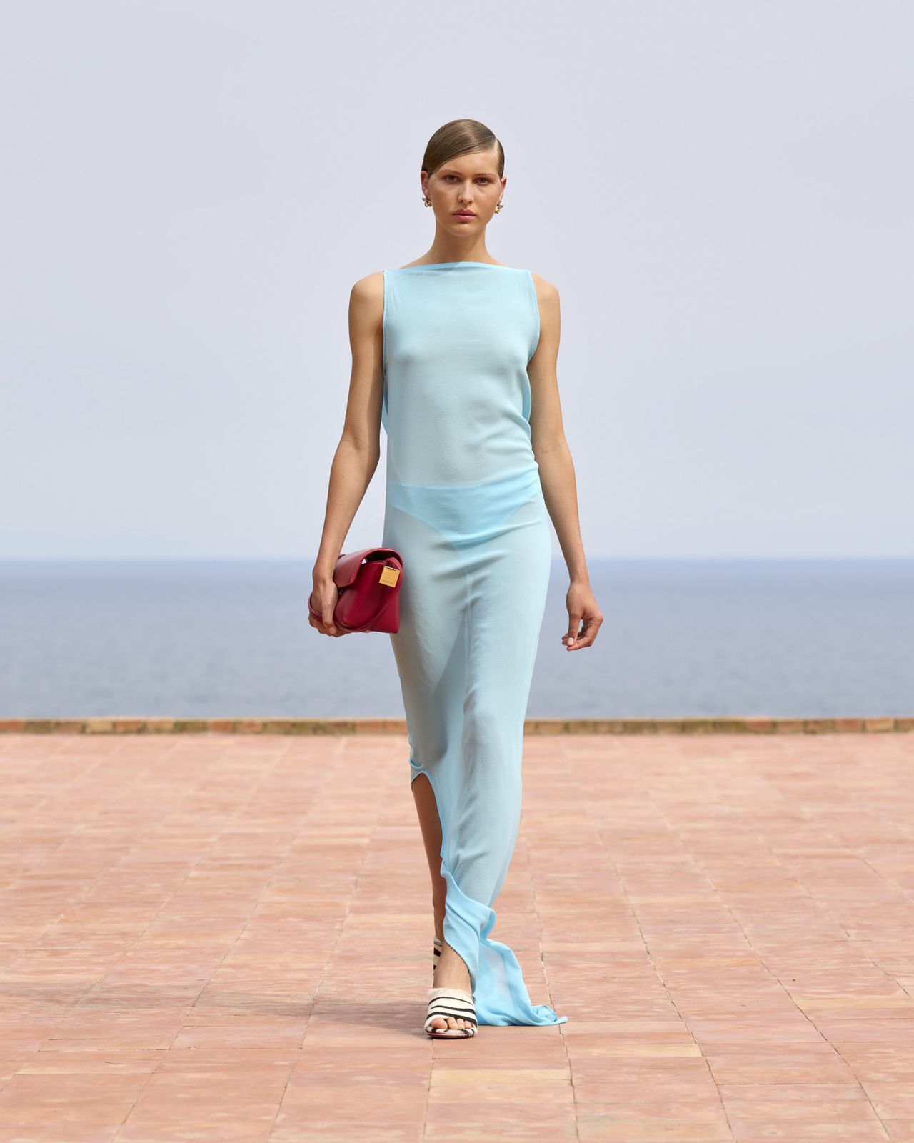 Turquoise Is the Next Big 2024 Color Trend Thanks to Jacquemus | Who ...