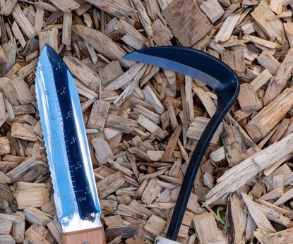How to use pruning sickles: the garden tool everyone needs | Homes and ...