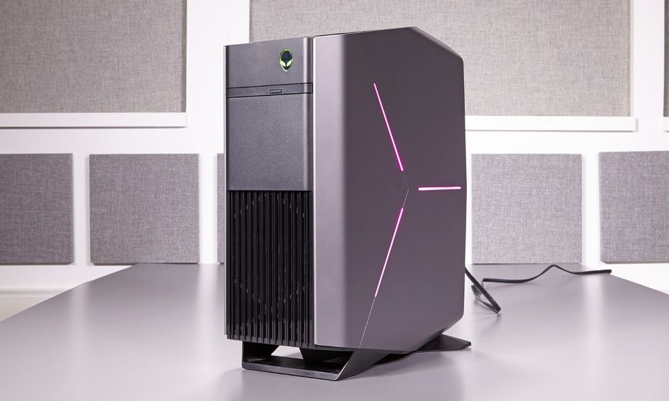 Alienware Aurora R5 Review: Awesomely Upgradable | Tom's Guide