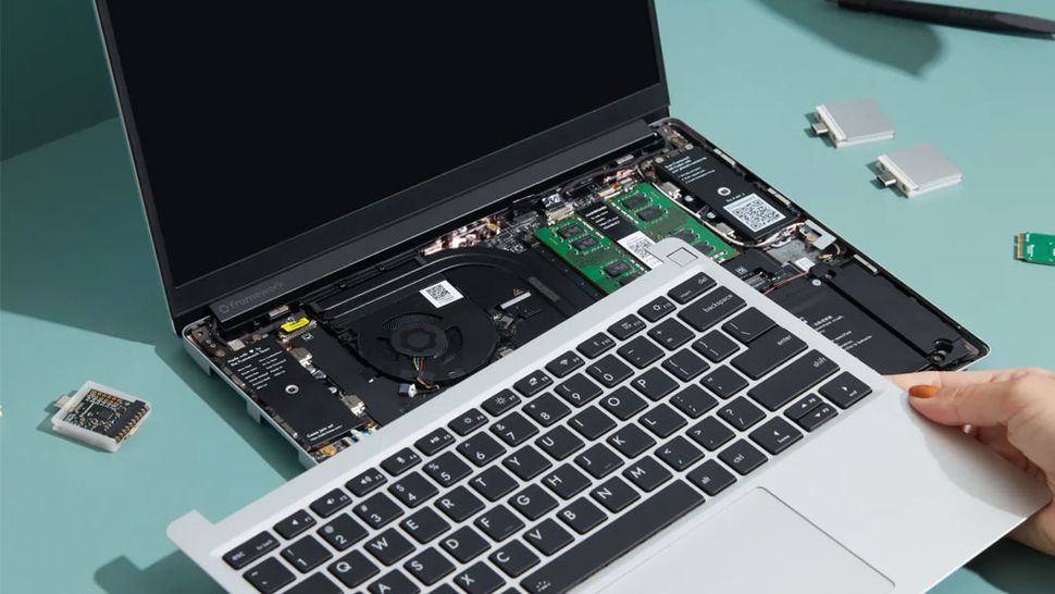 The first totally modular Intel laptop is now shipping, and I really ...