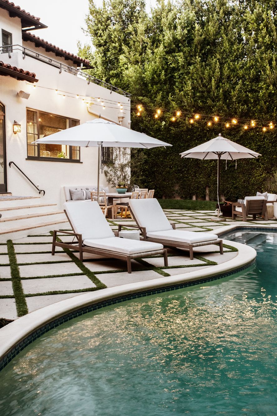 10 string light ideas for backyards you must try out | Livingetc