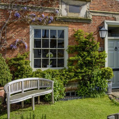 10 Small front garden ideas to make a great first impression | Ideal Home