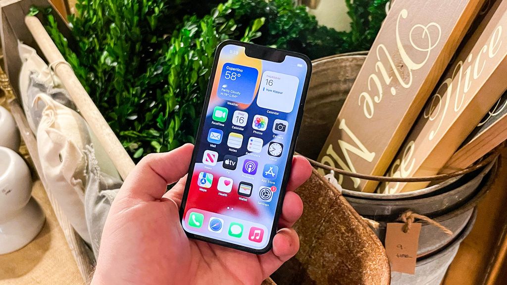 iPhone 15 mini — why a compact iPhone isn't in Apple's plans | Tom's Guide