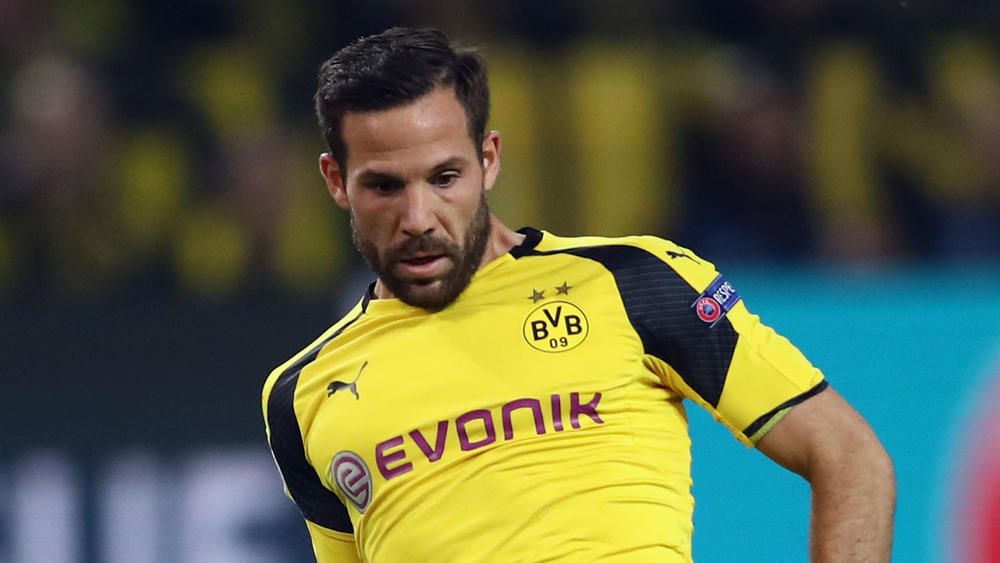 Dortmund hand Castro three-year deal | FourFourTwo