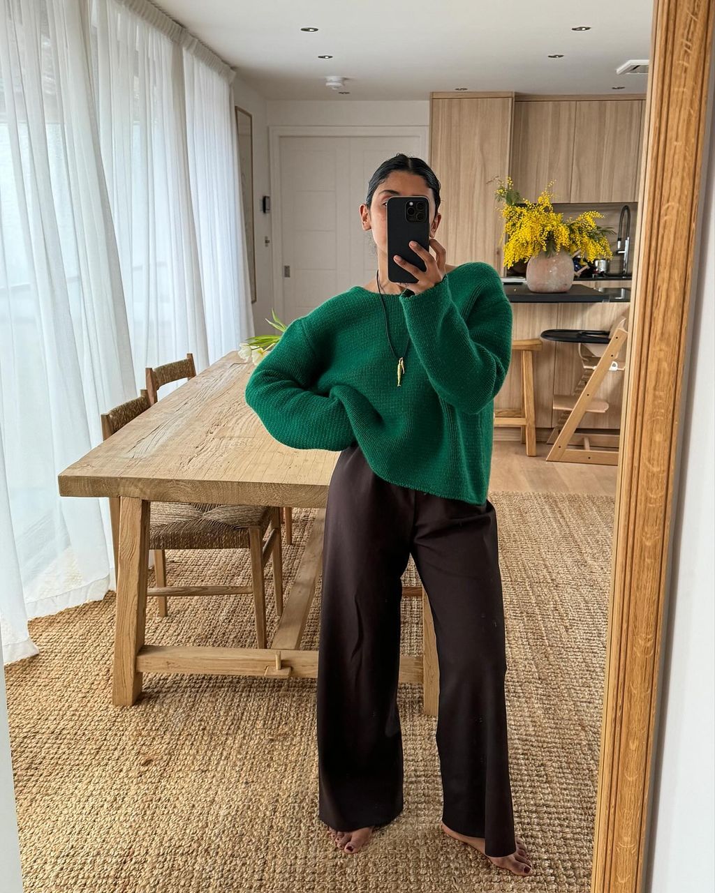 The Brown Trouser Trend Makes Every Outfit Look More Expensive | Who ...