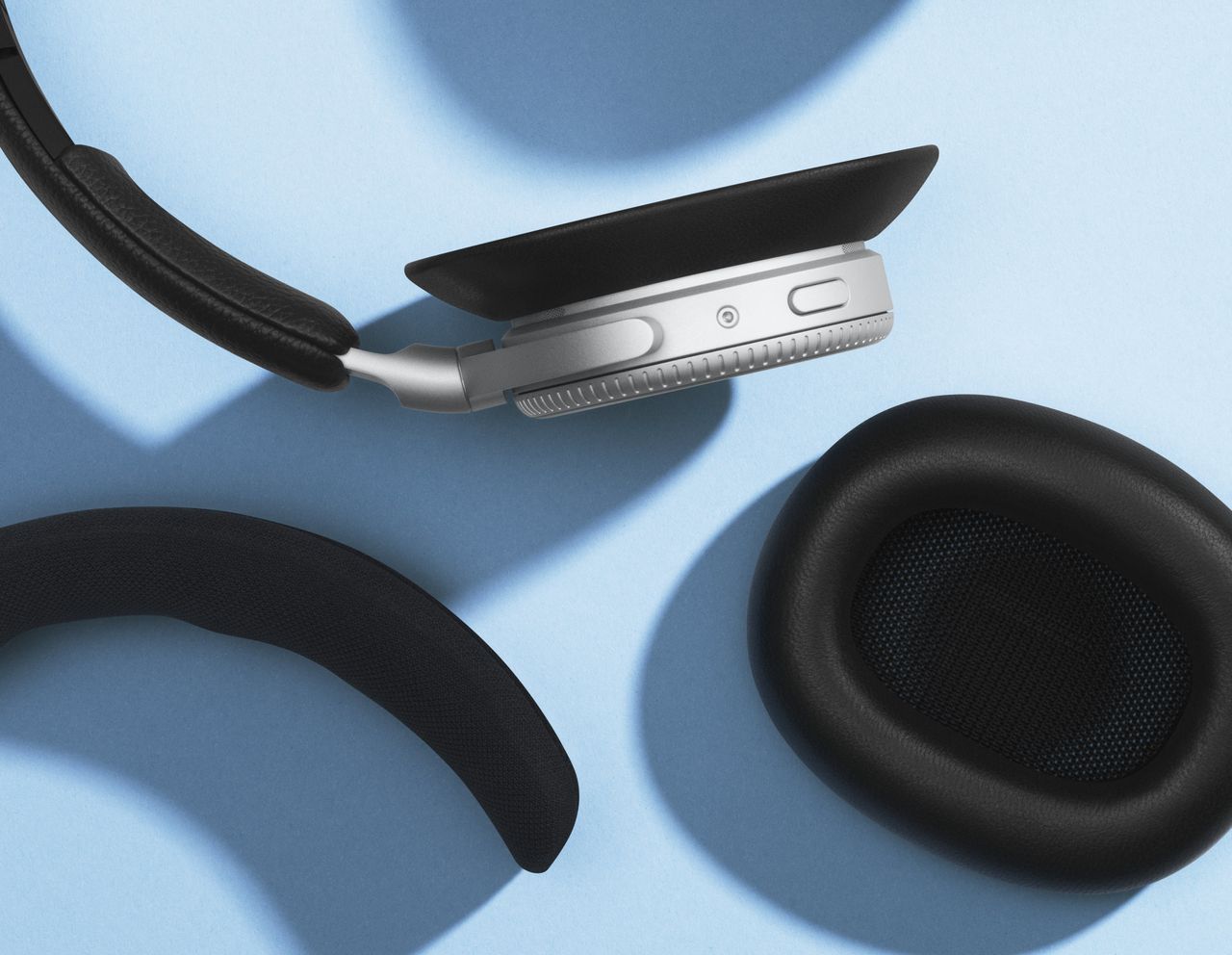 The latest Beoplay H100 headphones from B&O are for keeps | Wallpaper*