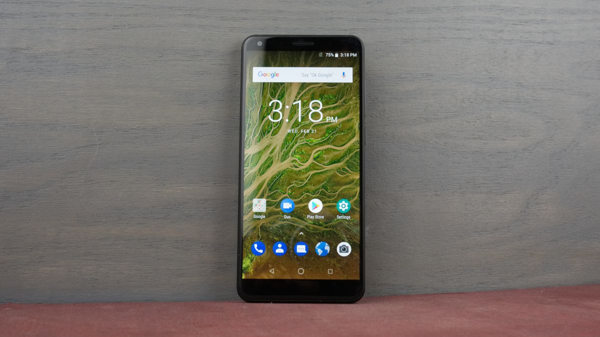 Business as usual for ZTE in UK, but US row threatens company's future ...