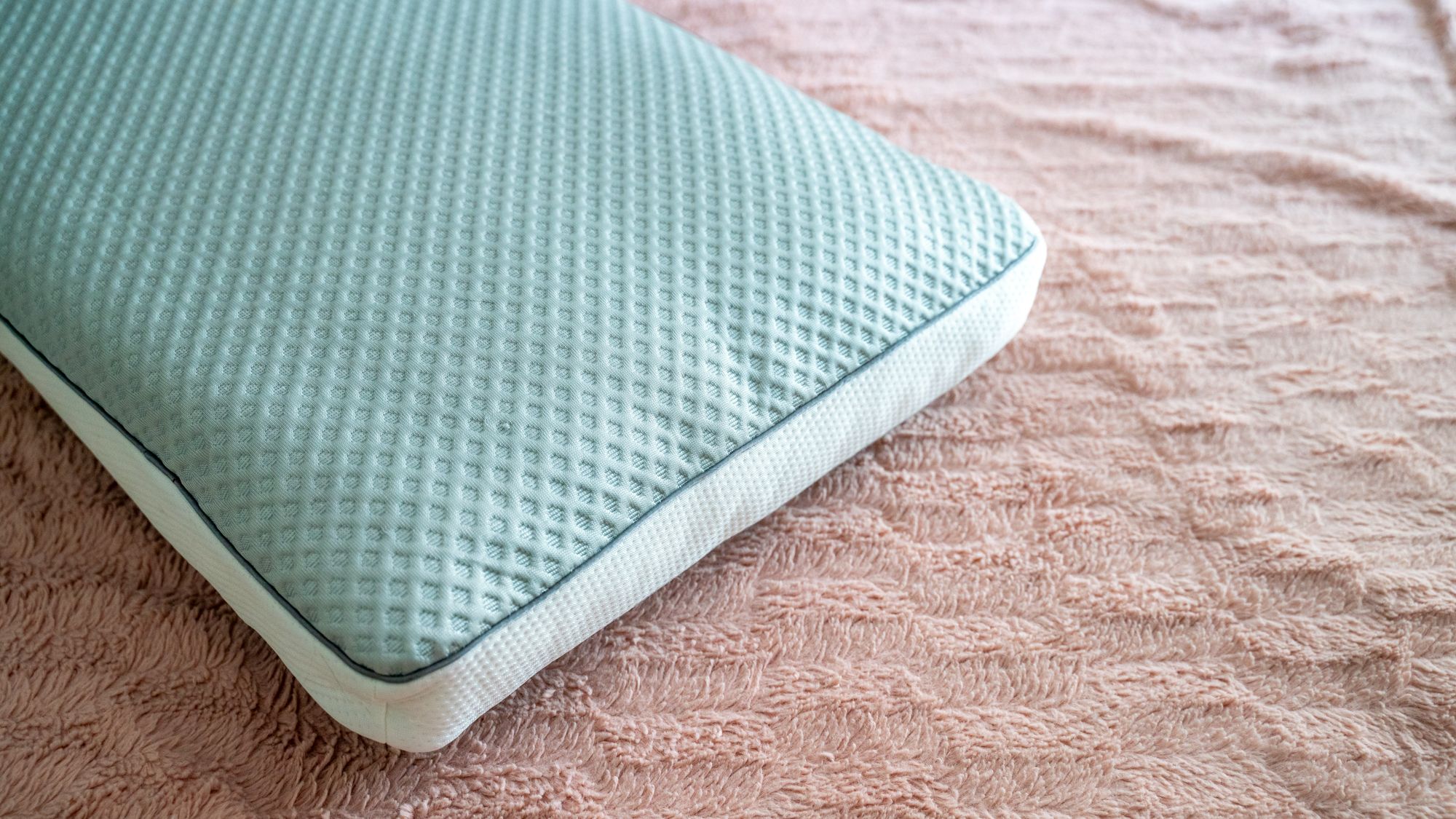 Nectar Graphite Pillow review | TechRadar