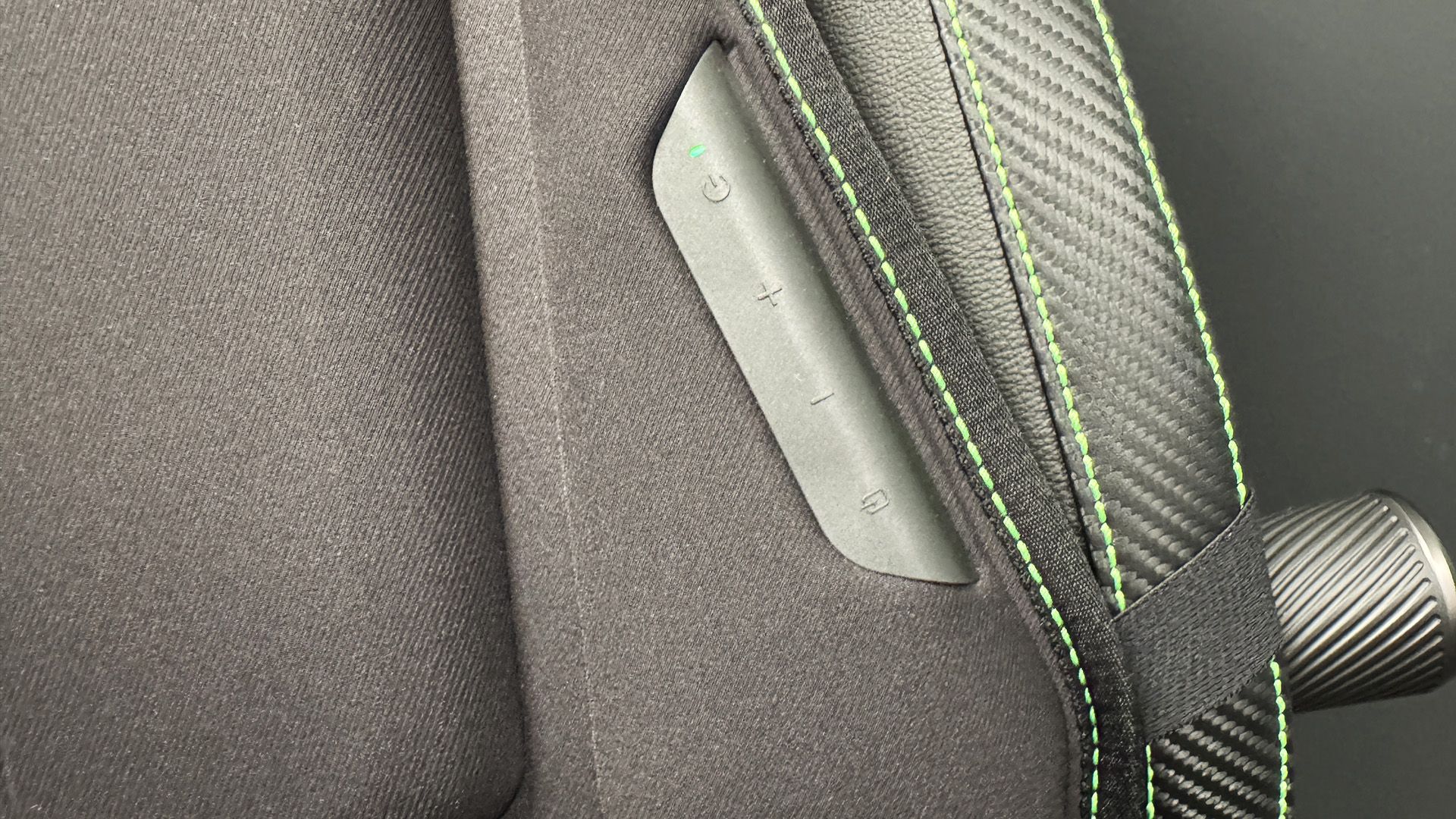 Razer just shook the gaming market with HD Haptic headphones and seat ...