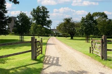 A beautiful Suffolk country house that's spent over 500 years in the ...