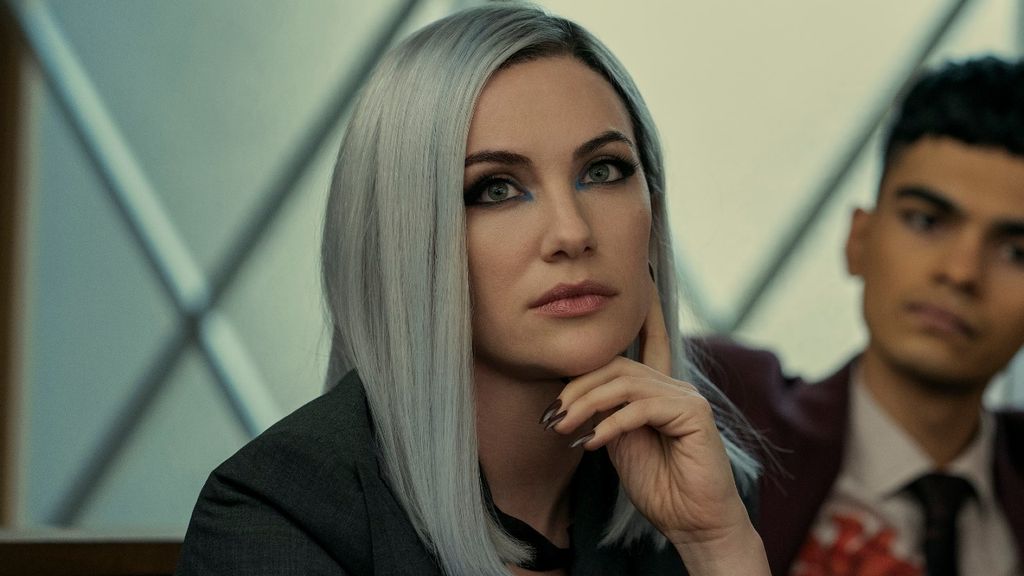 Mike Flanagan's Carrie TV Series: The Cast And Other Details For The ...