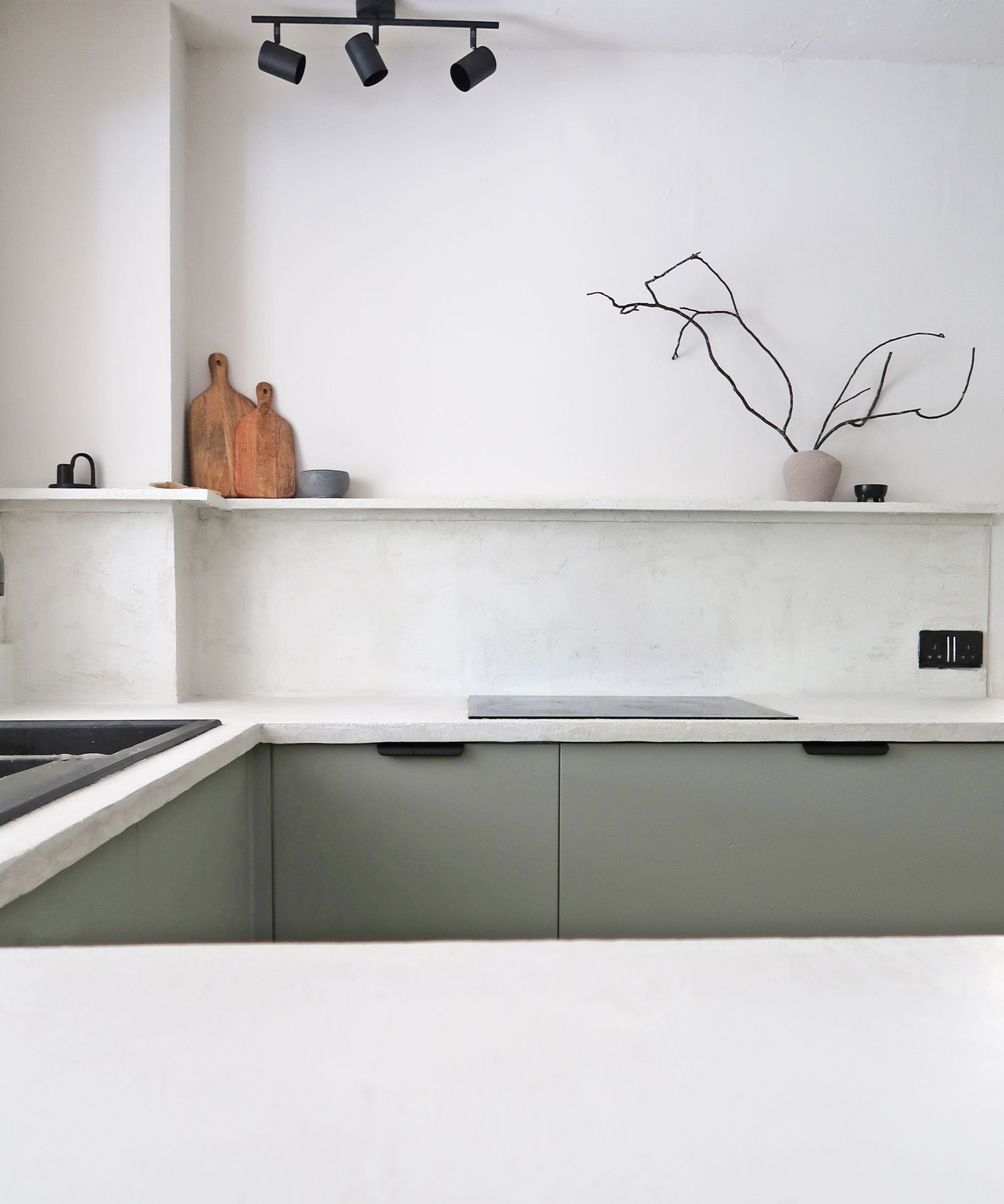 How to microcement kitchen worktops: A seriously cool upgrade | Real Homes