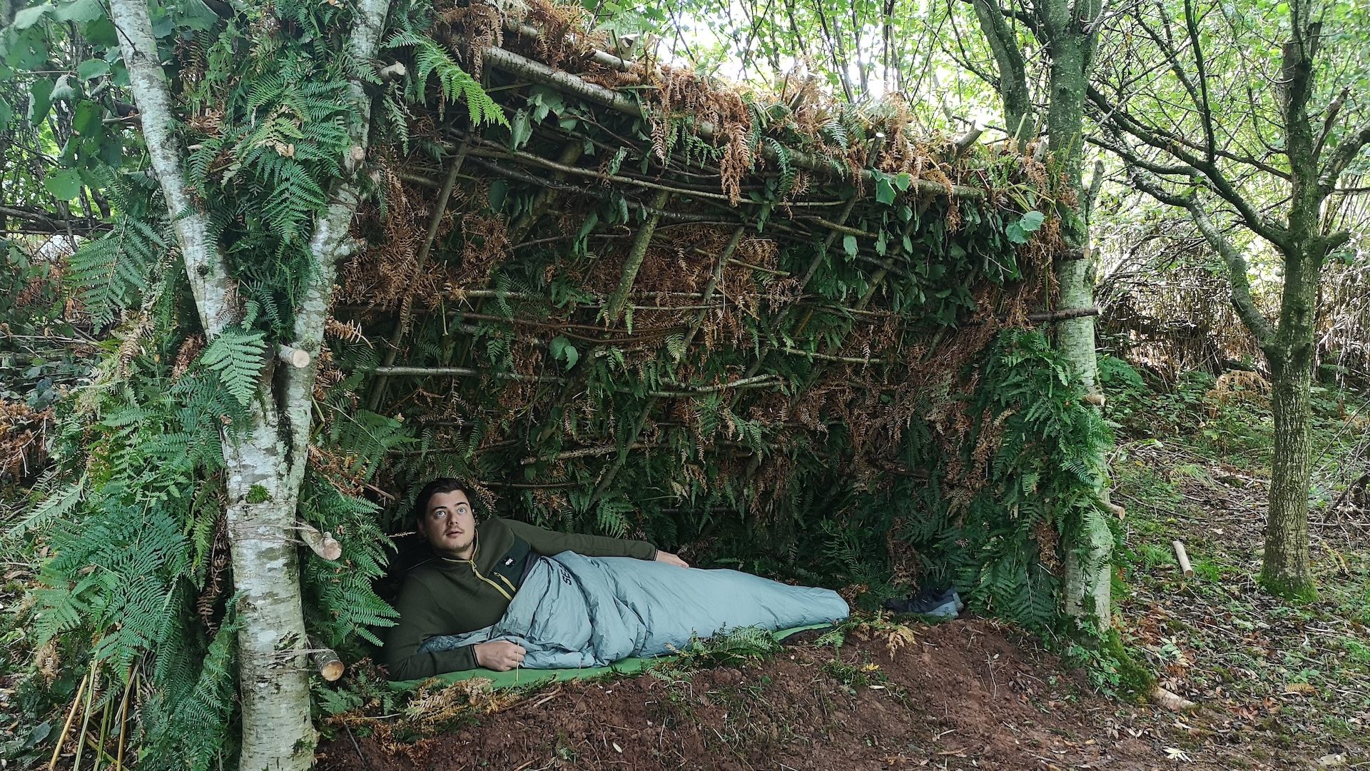 How to build a natural shelter | Advnture