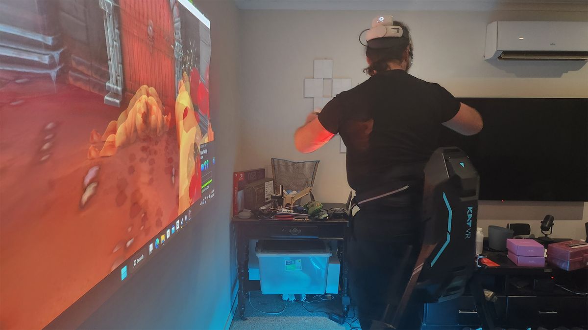 I invited strangers into my home to try a VR treadmill. I survived, and ...