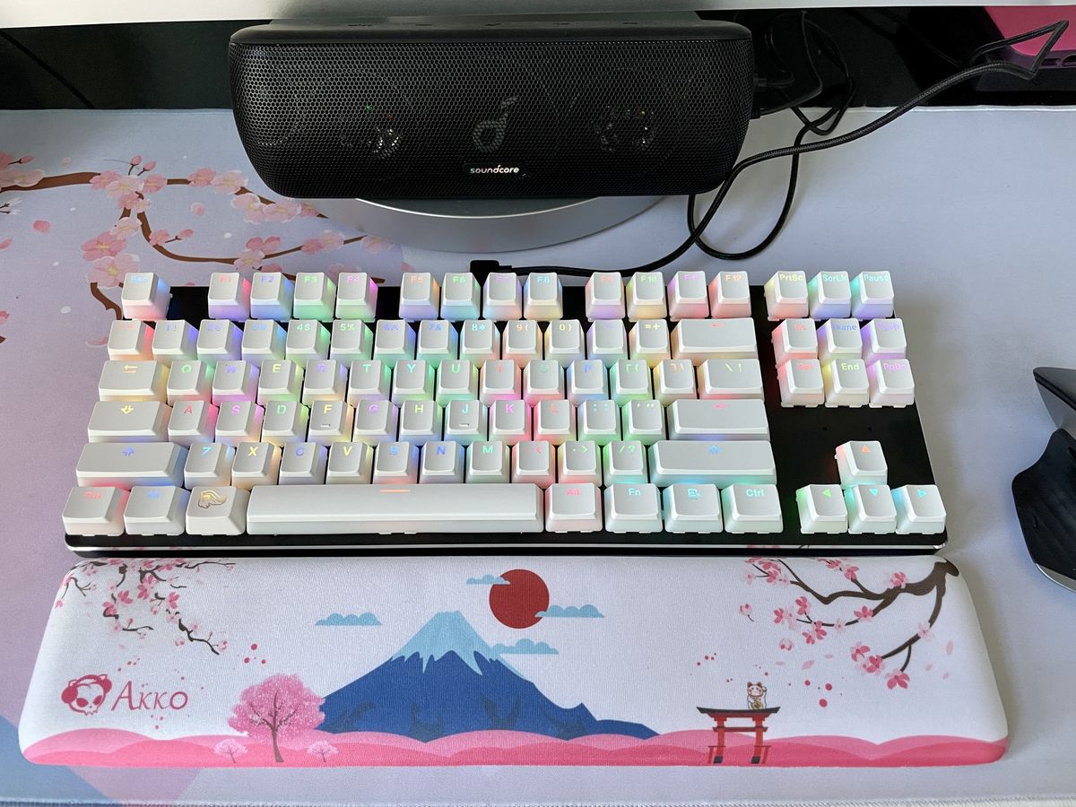 Mechanical Keyboards 101: Getting started with the basics | iMore