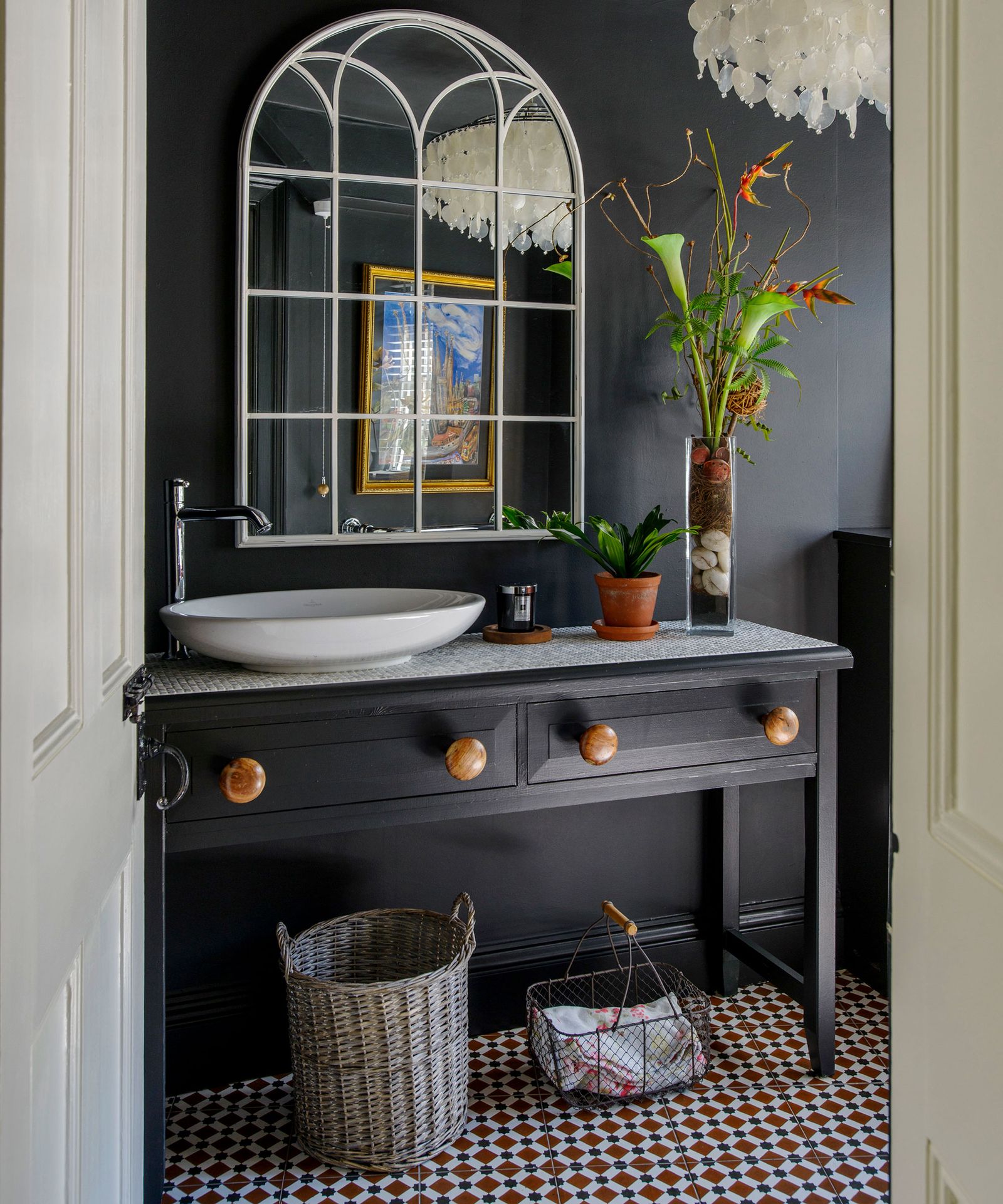 Cloakroom ideas: 15 tips for a downstairs toilet | Homes and Gardens