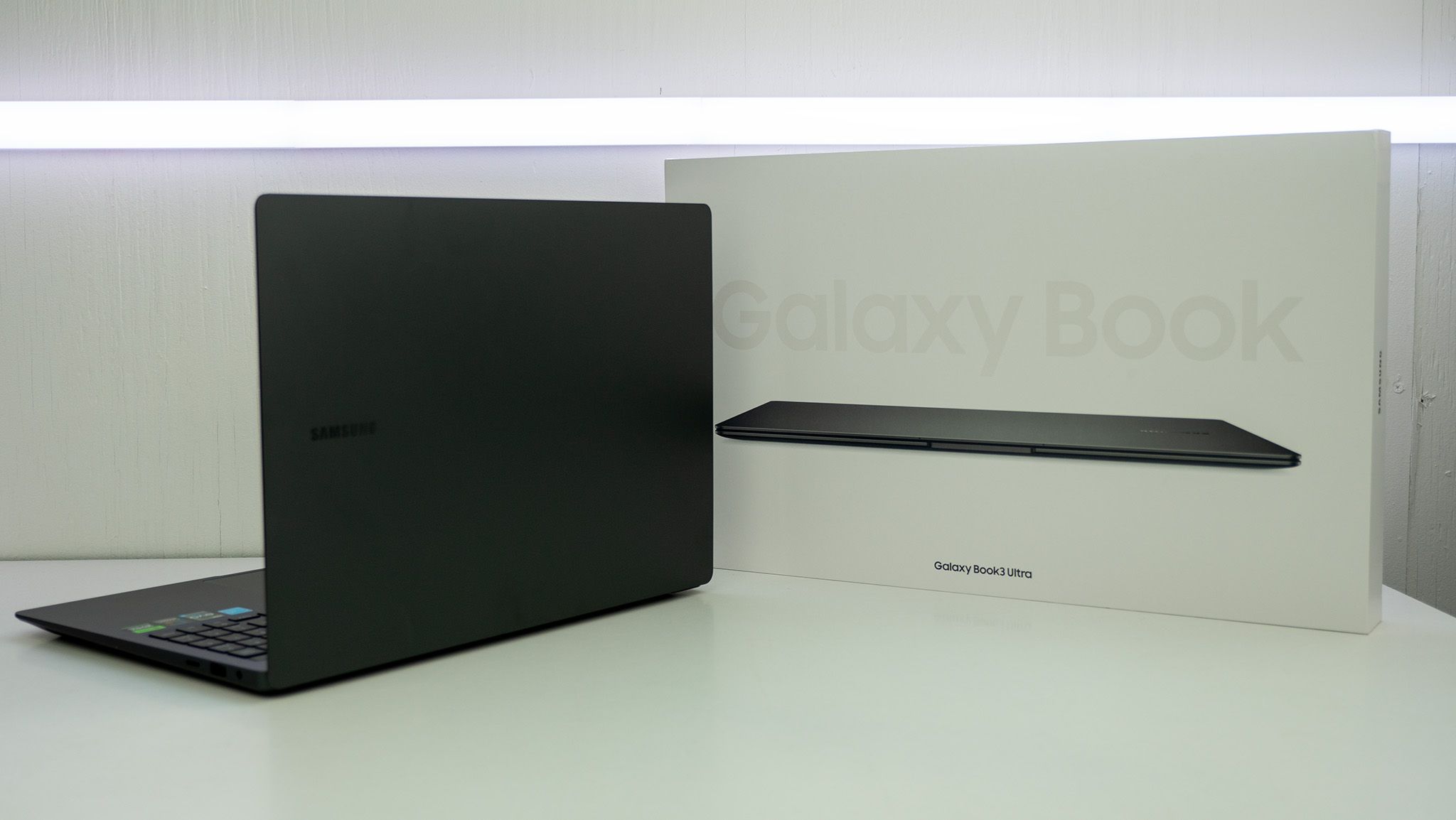 Samsung Galaxy Book 3 Ultra review: Mothership for your Galaxy ...