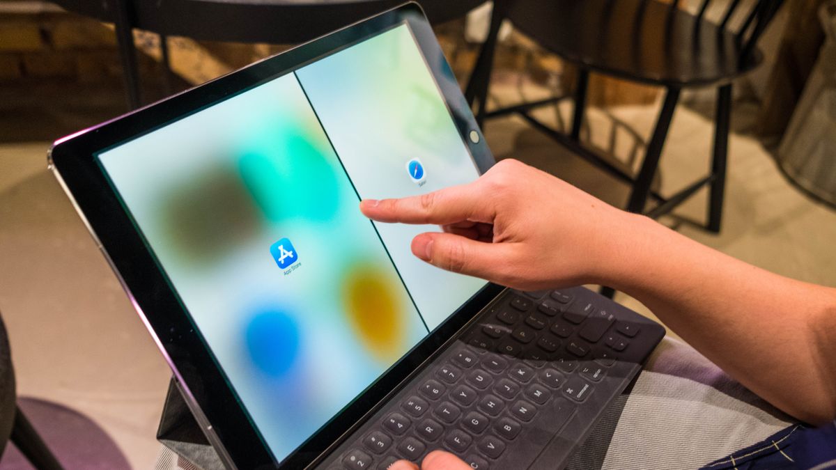 Google Pixel Slate vs iPad Pro (12.9-inch): battle of the productivity ...