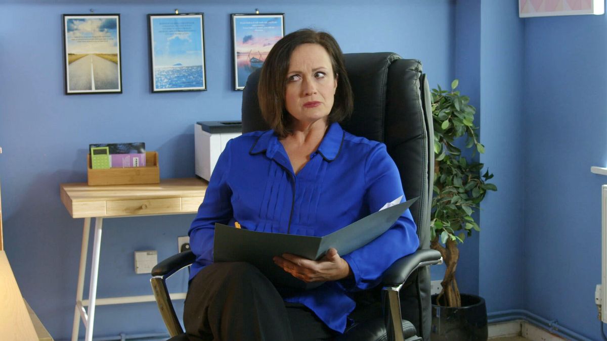 Doctors spoilers: Ruhma Carter has a NEW houseguest! | What to Watch